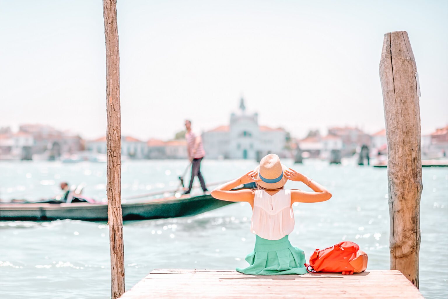 Solo Female Travel by Age: Guide for Women in Their 20s to 60s ...